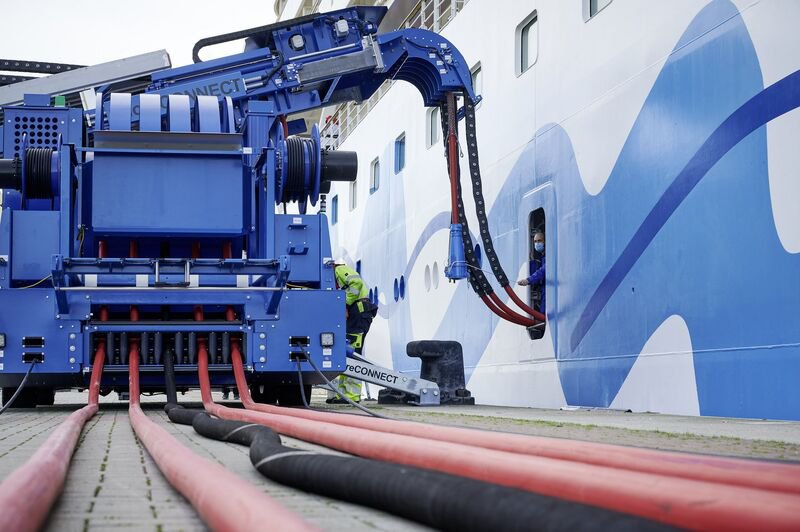 IAPH develops its own GHG performance indicator for its Environmental ...